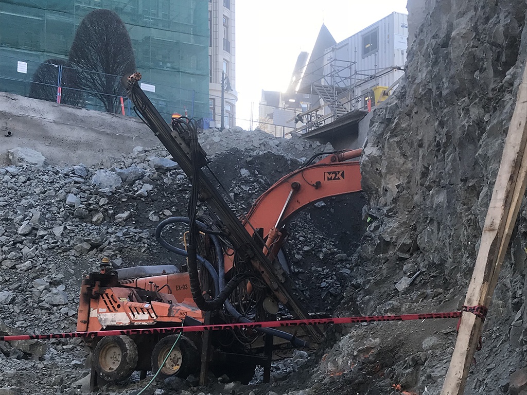 Non-Explosive Rock Removal Urban Area Victoria BC - GeoBreak