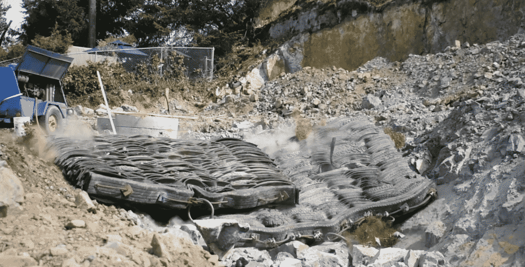 Blasting Trench Rock Residential Area - Nanaimo, BC | GeoBreak